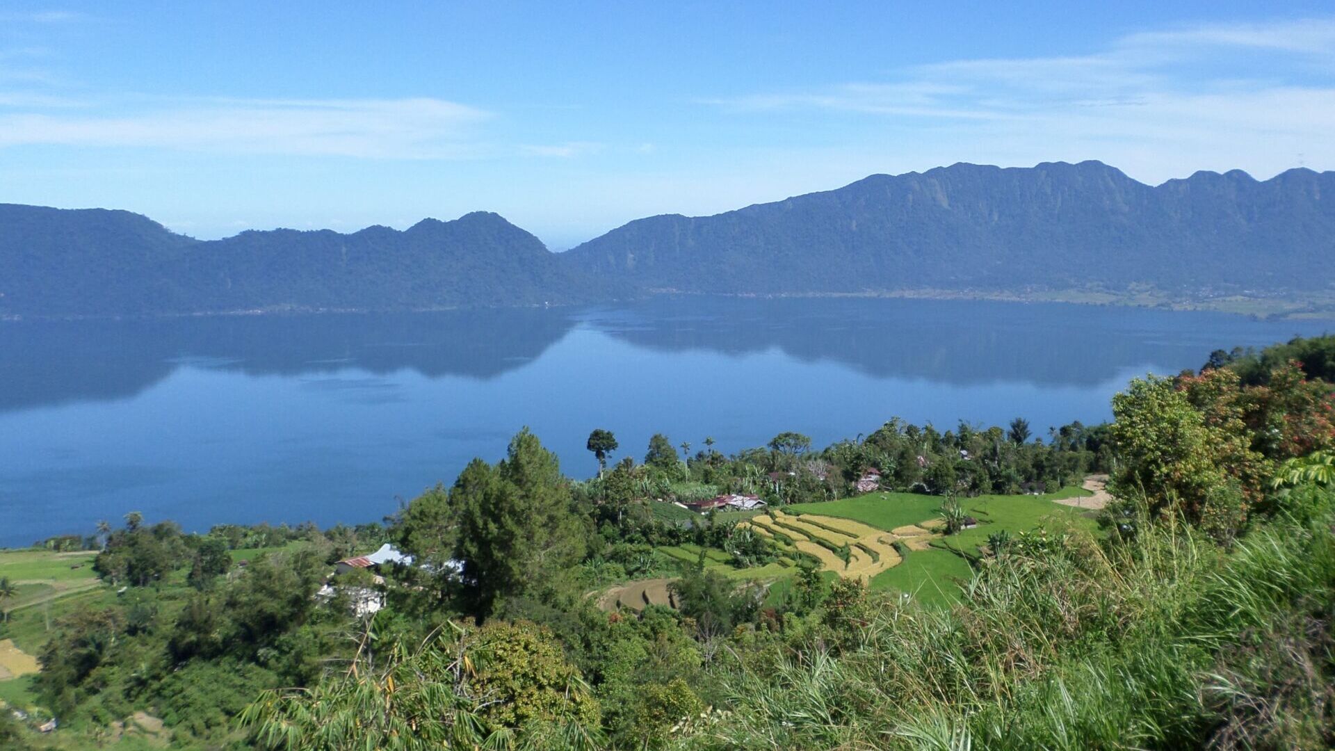 The Unconventional Majesty of Mount Sunda